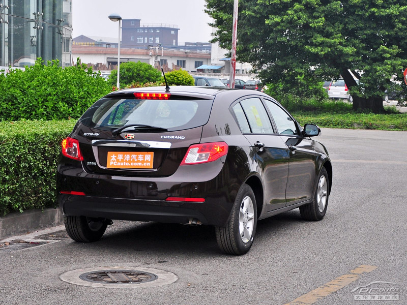 引领自主两厢推荐 风神H30/帝豪EC7-RV【图】_常州车生活_太平洋汽车网