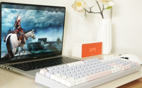 雷柏V700DIY-98体验!客制化机械键盘的天花板？颜值、手感、布局全在线-太平洋科技