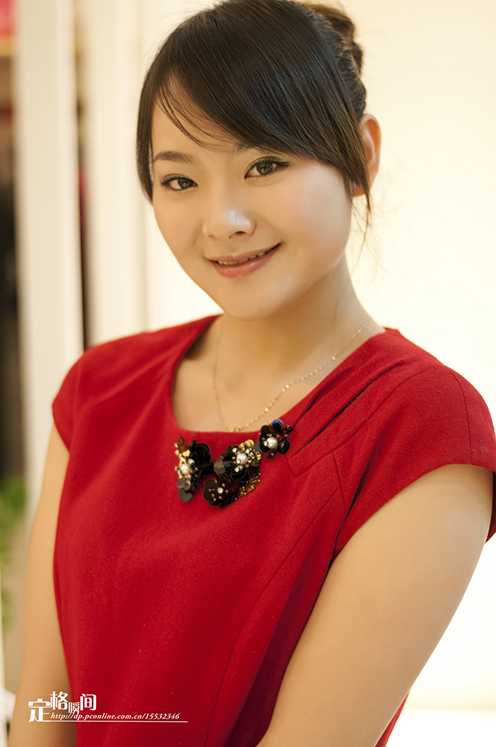 花季 - 尼康 D90 样张 - PConline数码相机样张库