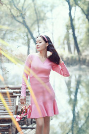 粉色怡人 - 尼康 D4S 样张 - PConline数码相机样张库